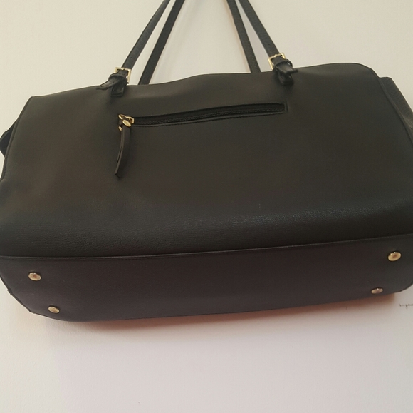 Tutilo | Bags | Tutilo Spacious Bag | Poshmark